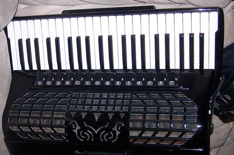 Bugari Model 289/ARS/C4 Concert Accordion